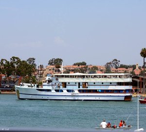 Yacht WILD GOOSE, BALLARD MARINE CORP | CHARTERWORLD Luxury Superyacht ...